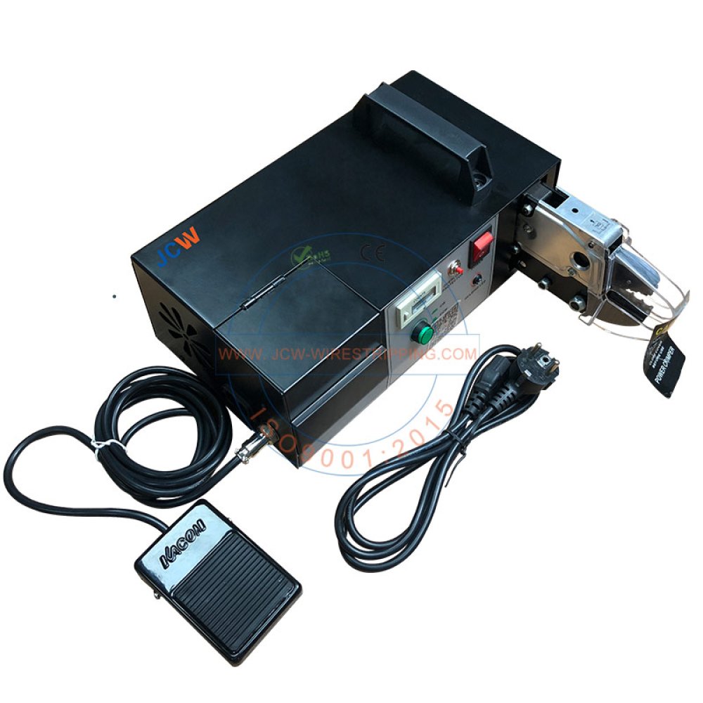 Portable terminal crimping machine