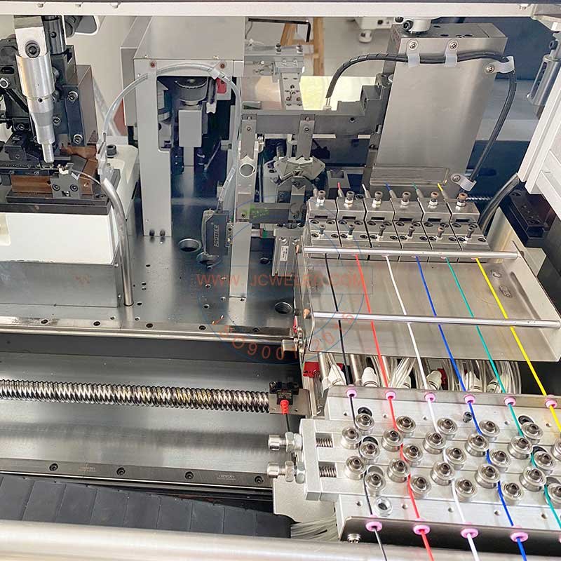 2-Sided Crimping & 1-Sided Connector Housing Assembly Machine | JCWelec